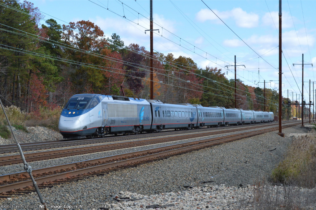Acela 2205(2)
